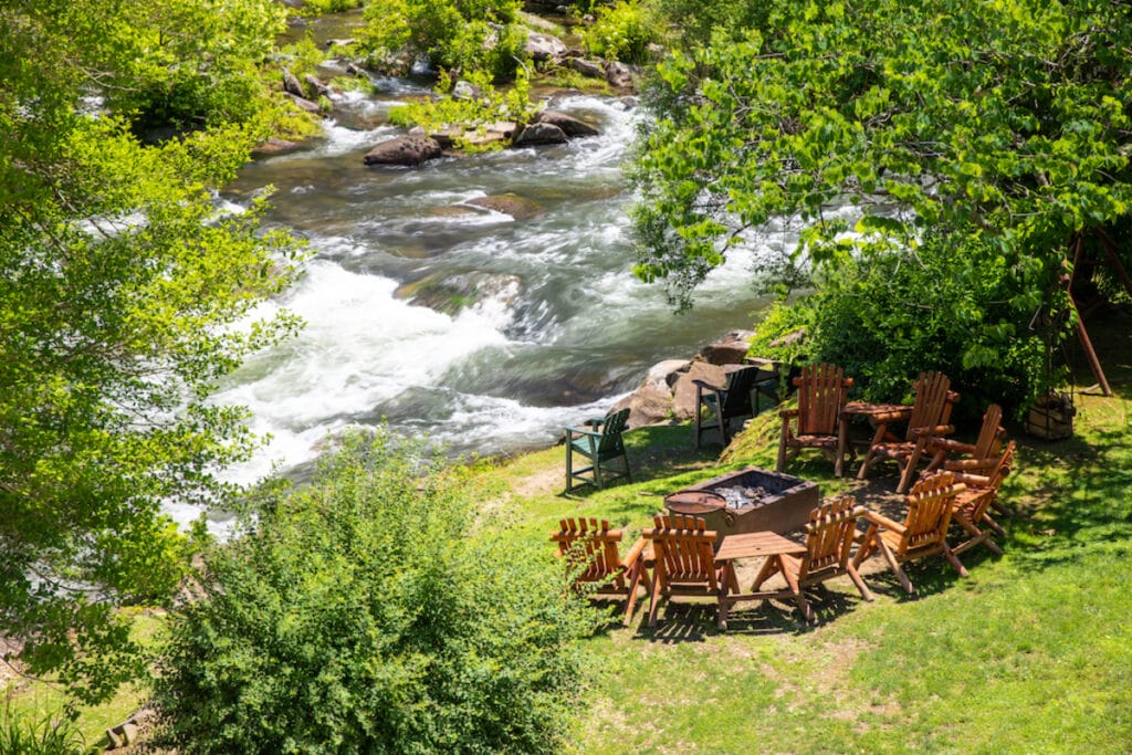 Tapoco Lodge - Nook Outdoors
