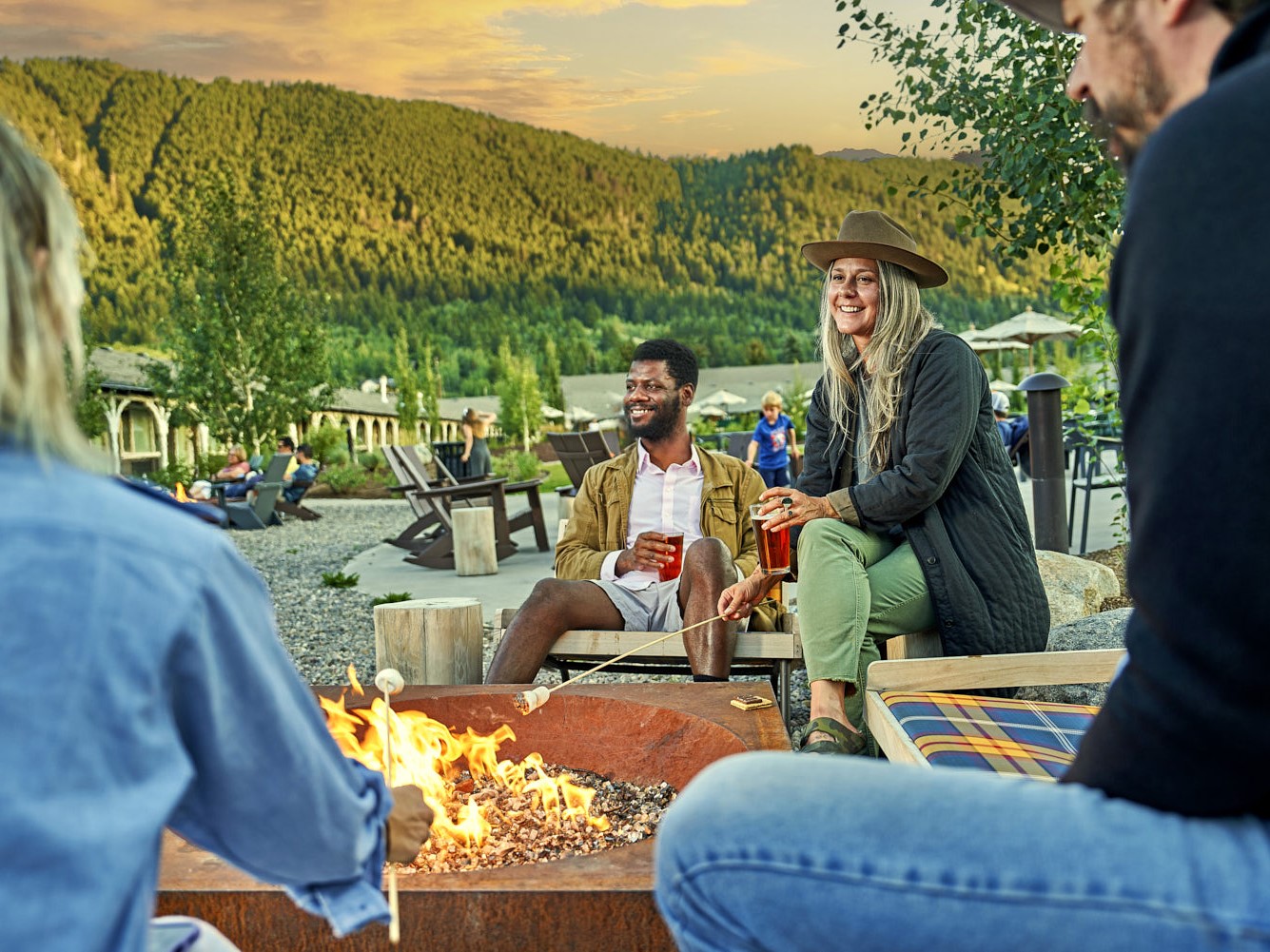 Jackson Hole Ski Resort Alternatives: Quiet Meets Convenience - Nook ...